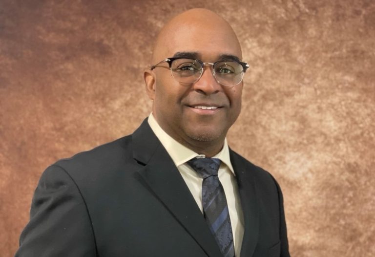 Clinicians & Support Staff | The Refuge